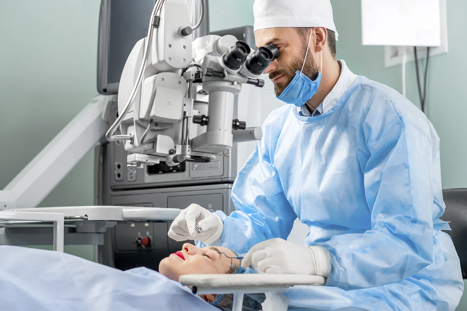 LASIK: A Comprehensive Guide to Vision Correction - Royal Cure
